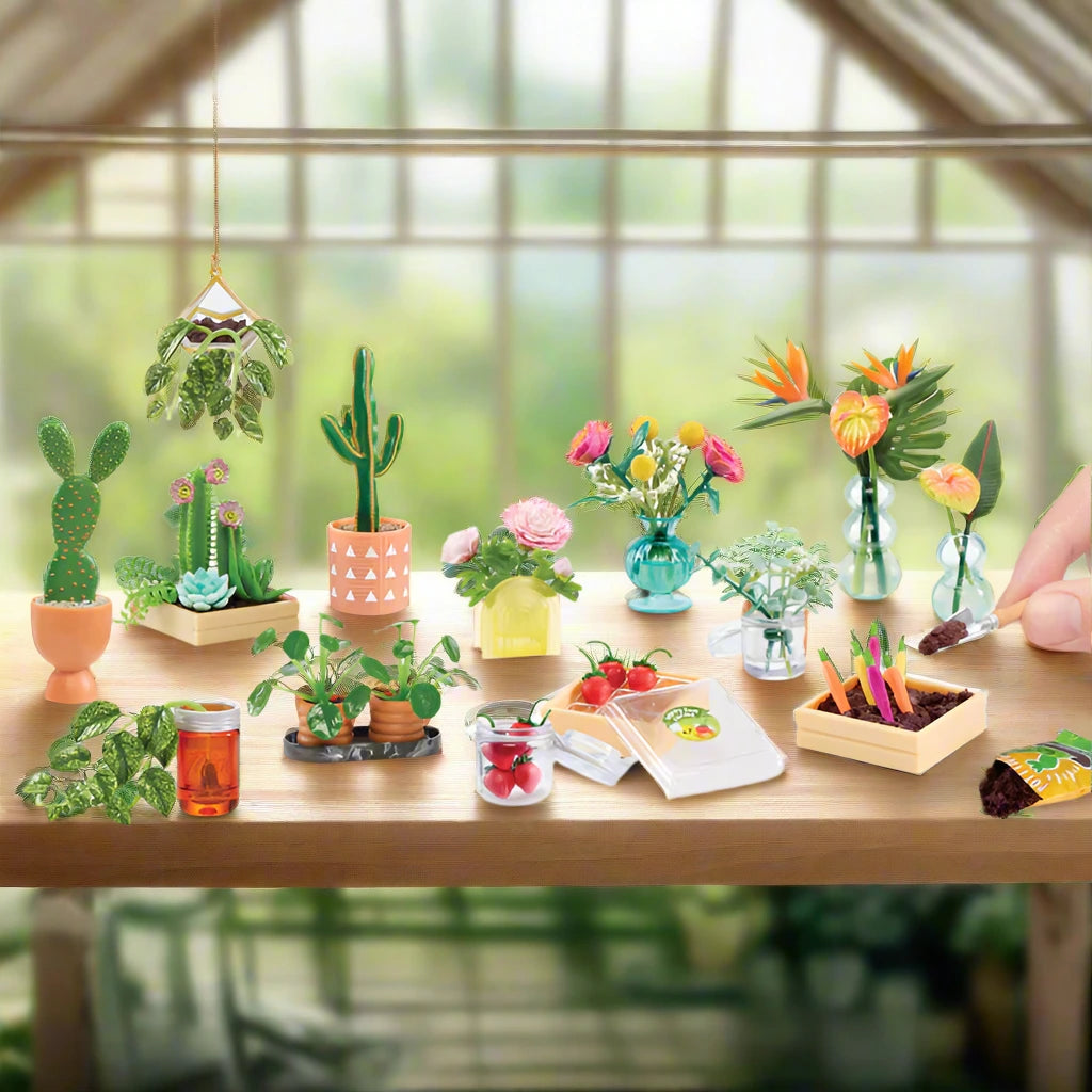 MGA’s Mini Verse (Botanicals) – GoldenFishGames
